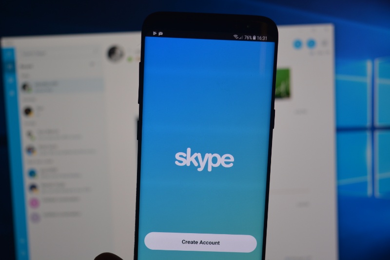 Bug di Skype, Bisa Jawab Panggilan Otomatis di Android - Teknologi