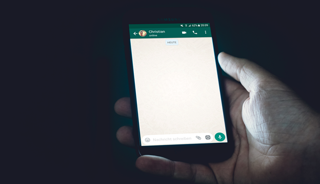 Kirim Pesan WhatsApp Tanpa Mengetik? Ini Caranya - Teknologi Kirim Pesan WhatsApp Tanpa Mengetik? Ini Caranya - Teknologi