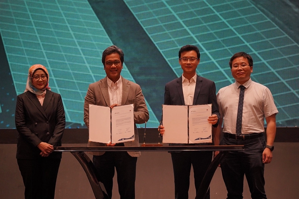 Pertamina dan Huawei Bekerjasama Membangun Pusat Inovasi PLTS Terdepan ... Pertamina dan Huawei Bekerjasama Membangun Pusat Inovasi PLTS Terdepan ...