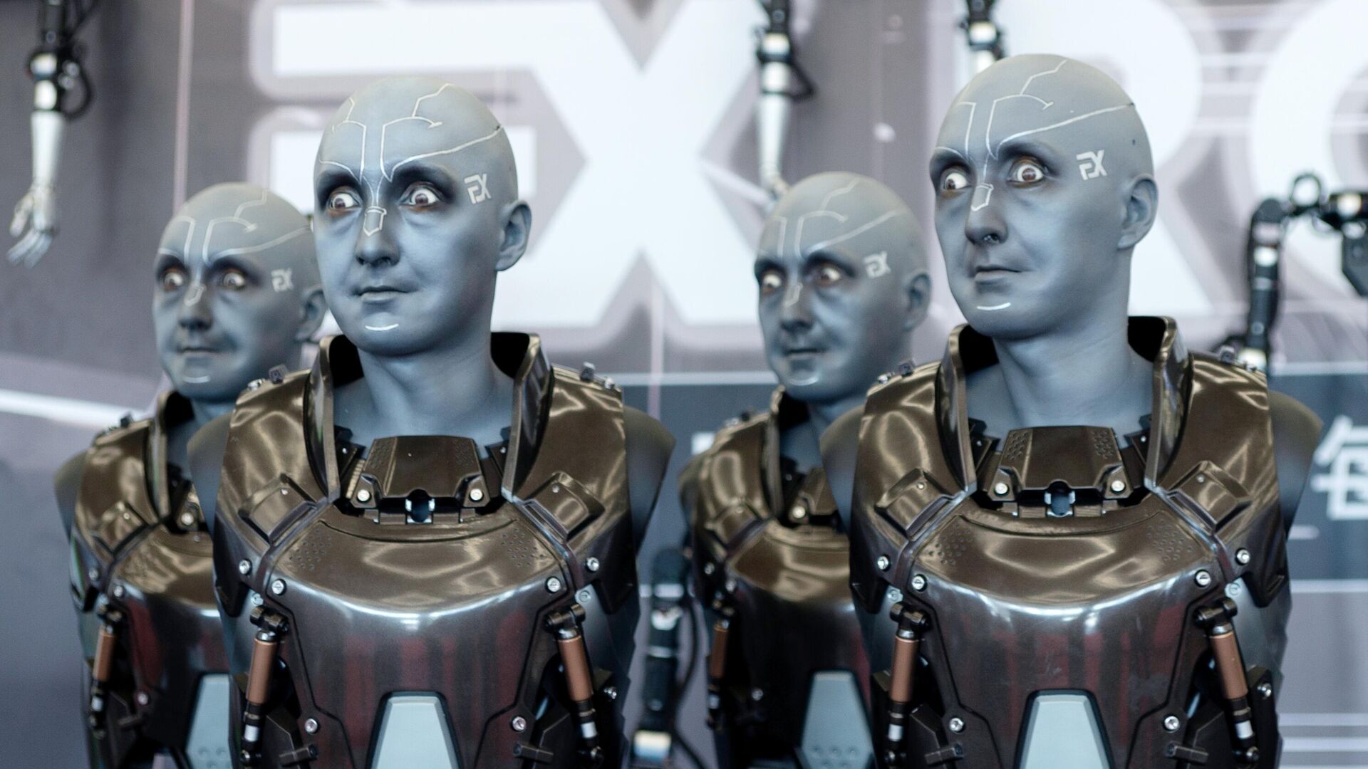 Robot Mirip Manusia Buatan China Curi Perhatian di World Robot ...